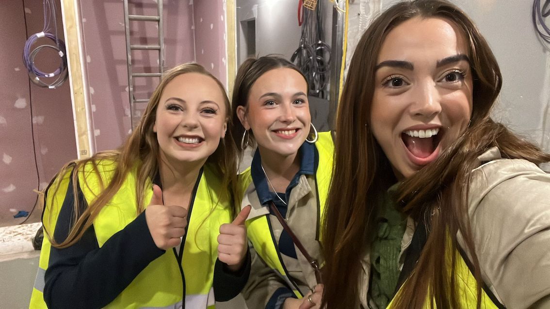 Tattenham Corner Pub | Unrivalled Views of Epsom Racecourse