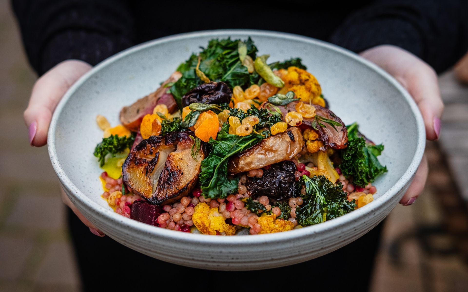 Tattenham Corner Pub | Unrivalled Views of Epsom Racecourse