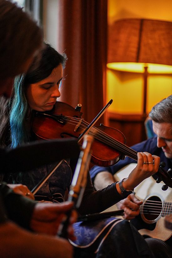 Tattenham Corner Pub | Unrivalled Views of Epsom Racecourse