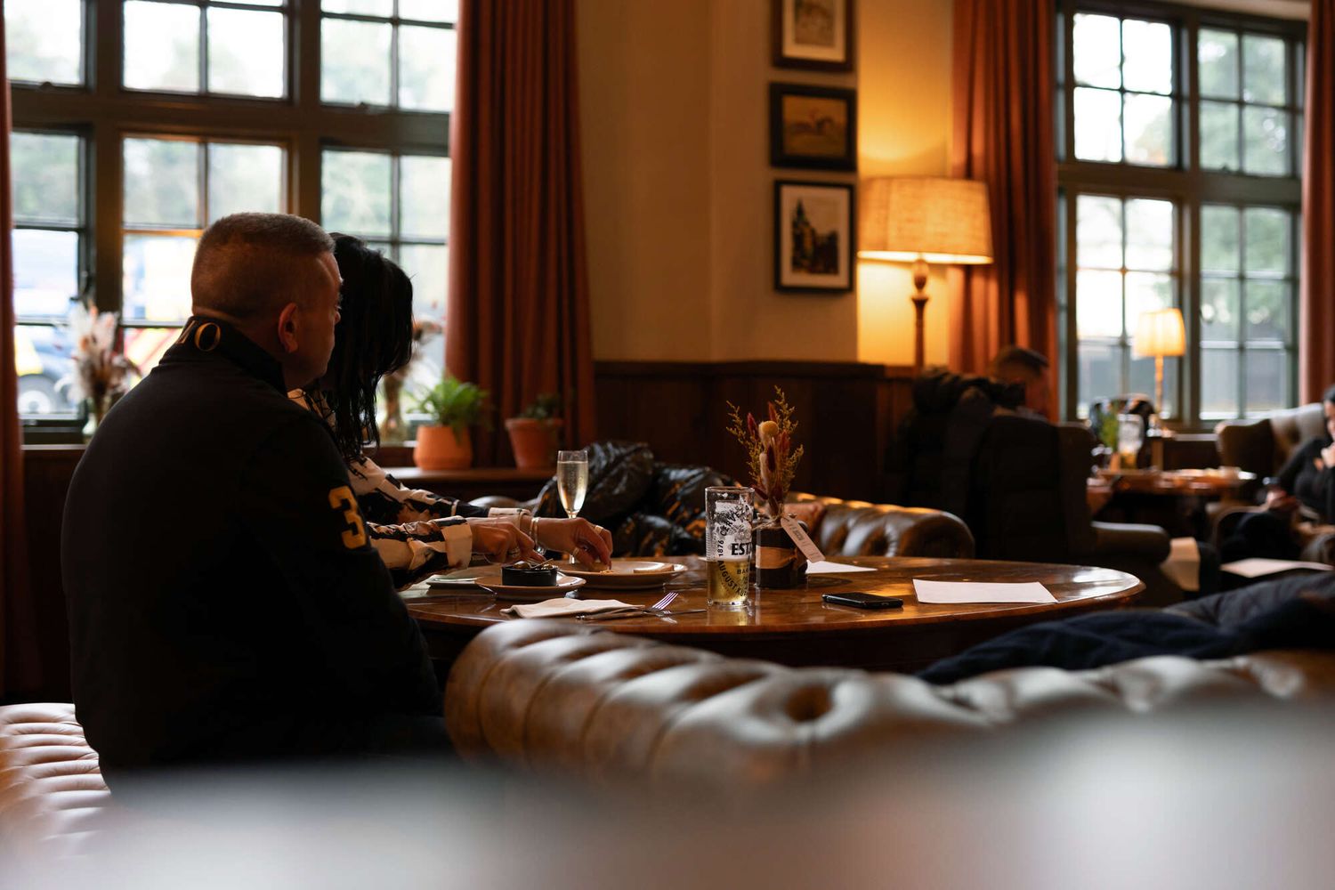 Tattenham Corner Pub | Unrivalled Views of Epsom Racecourse